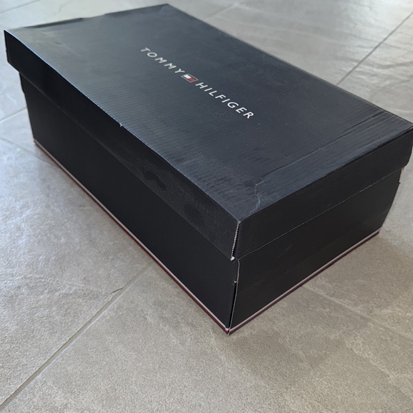 Tommy Hilfiger | Shoes | Tommy Hilfiger Gift Box | Poshmark